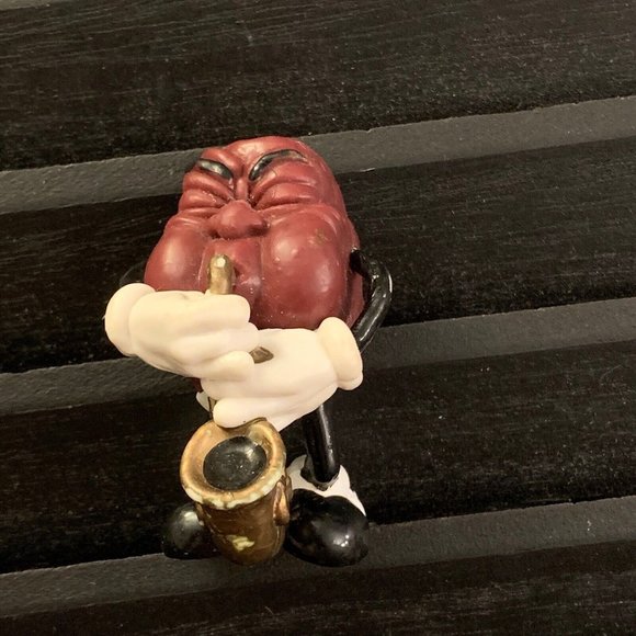Toys | Vintage California Raisins Trumpet Shoes Figure D2 | Poshmark